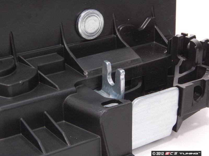 Genuine BMW - 51217202144 - SYSTEM LATCH, RIGHT (51-21-7-202-144)