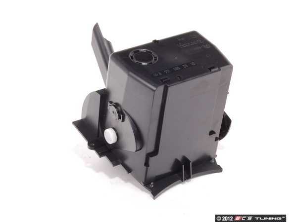 Genuine Mercedes Benz - 2116800350 - PANELLING