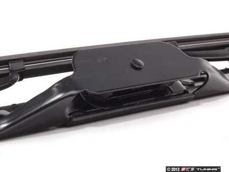 Genuine BMW - 61610134601 - SET OF WIPER BLADES (61-61-0-134-601)