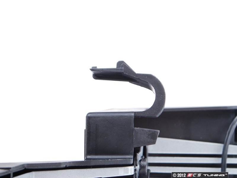 Genuine BMW - 63216923306 - Bulb Carrier - Passenger (Right) (63-21-6 ...