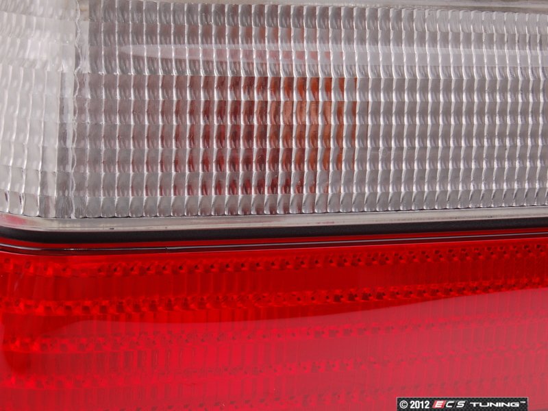 Genuine BMW - 82199403097 - INDIC. WHT. RR. LFT. (82-19-9-403-097)