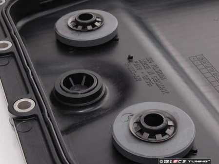 Genuine BMW - 24152333903 - Transmission Filter & Oil Pan (24-15-2-333-903)