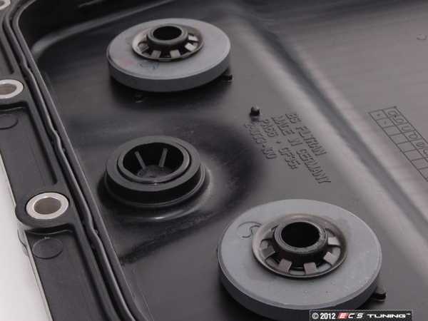 Genuine BMW - 24152333903 - Transmission Filter & Oil Pan (24-15-2-333-903)