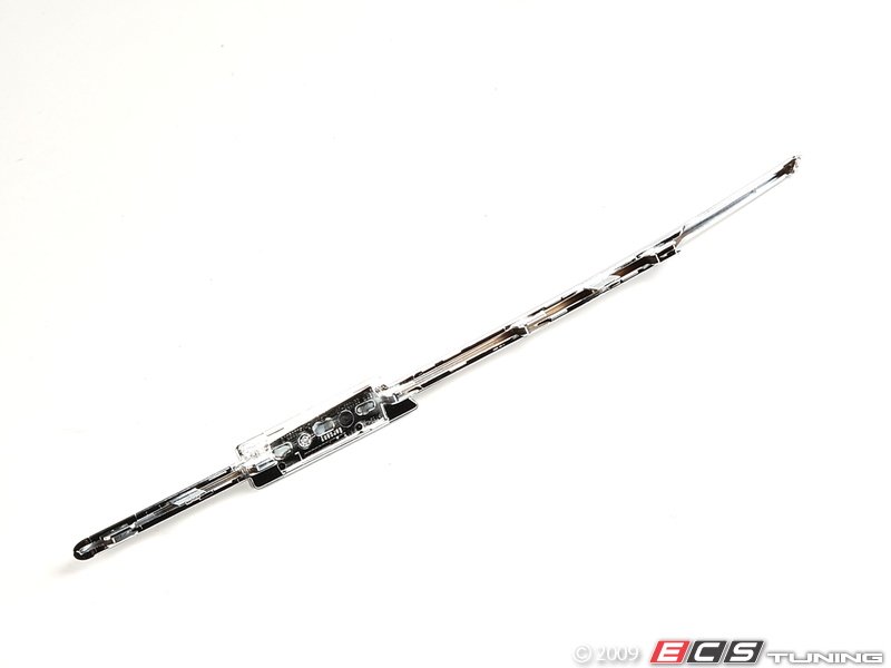 Genuine BMW - 51137906525 - Fender Grille - Left (51-13-7-906-525)