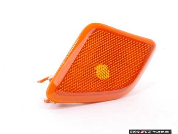 Genuine Mercedes Benz - 2218200621 - Side Marker