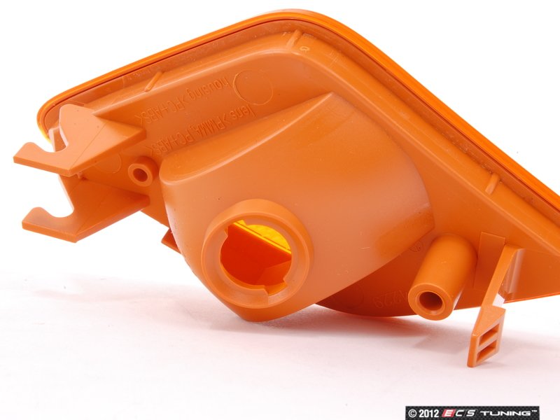 Genuine Mercedes Benz - 2218200521 - Side Marker