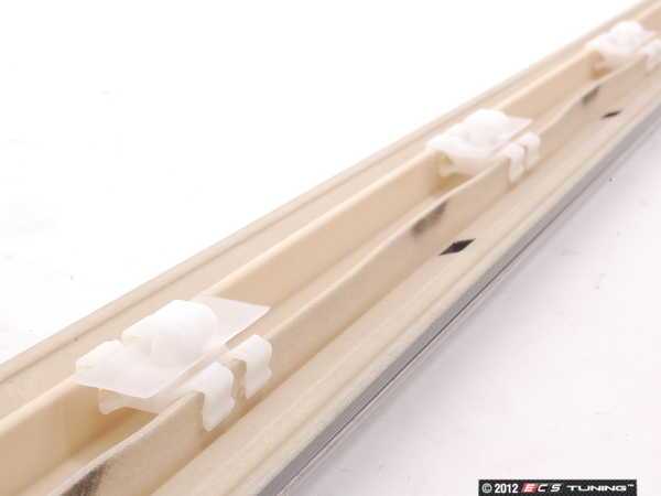 Genuine Mercedes Benz - 20369036829999 - Front Door Trim Strip - Right ...