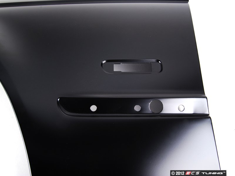 Genuine BMW - 41358240405 - Front Fender - Left (41-35-8-240-405)