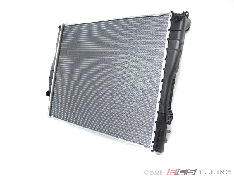 Genuine BMW - 17117559273 - Radiator (17-11-7-559-273)