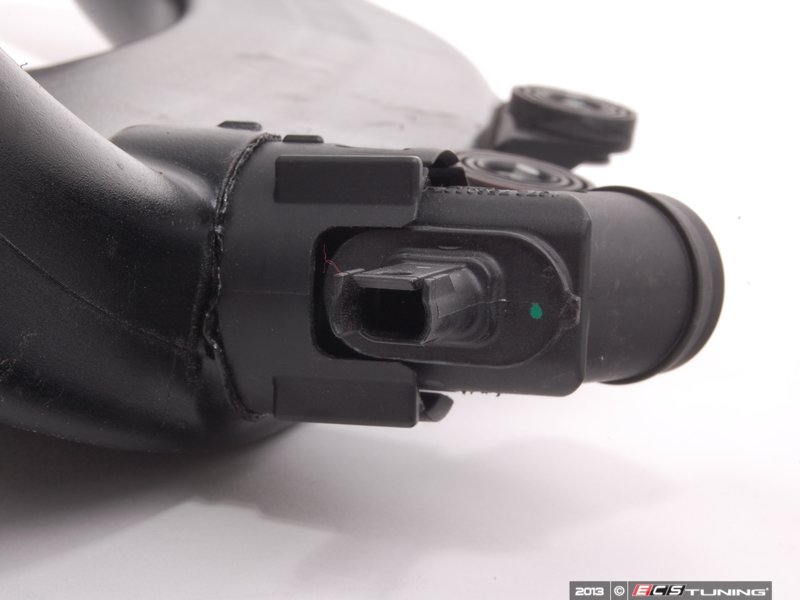 Genuine BMW - 13717556550 - Air Intake Tube (13-71-7-556-550)