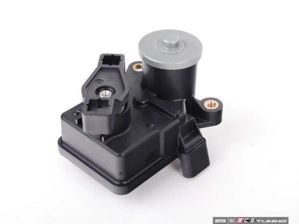 Genuine Mercedes Benz - 6421500494 - Manifold Servo