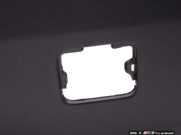 Genuine Mercedes Benz - 1648853525 - PANELLING