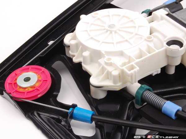 Genuine BMW - 51338205634 - Window Regulator - Right (51-33-8-205-634)