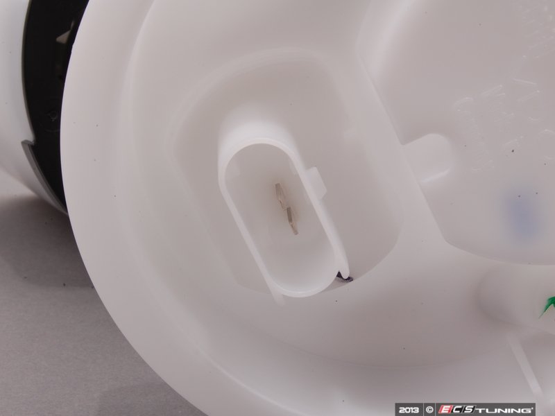 Genuine Mercedes Benz - 2034705594 - Fuel Sending Unit - Right Side