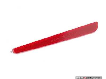 Genuine BMW - 63146901571 - Rear Bumper Reflector - Left (63-14-6-901-571)