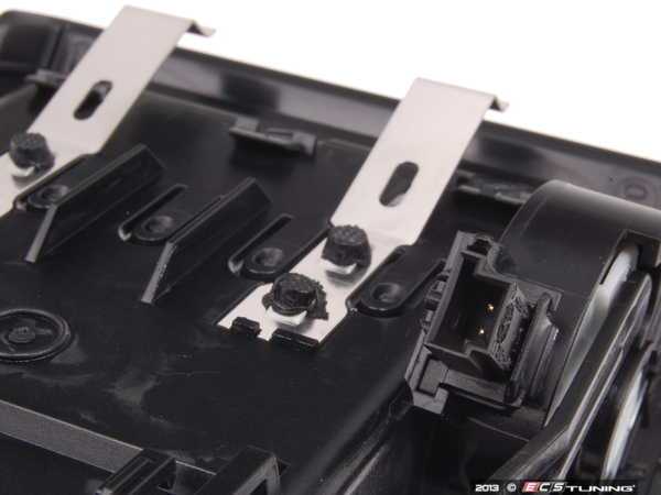 Genuine Mercedes Benz - 20483007549116 - Climate Control Vent