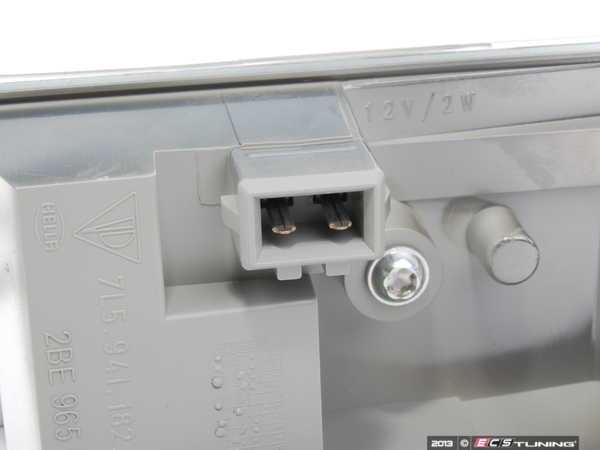 Genuine Porsche - 95563118602 - DIRECTION INDICATOR