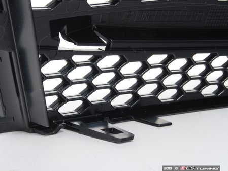 Genuine BMW - 51117227923 - Bumper Grille - Left (51-11-7-227-923)