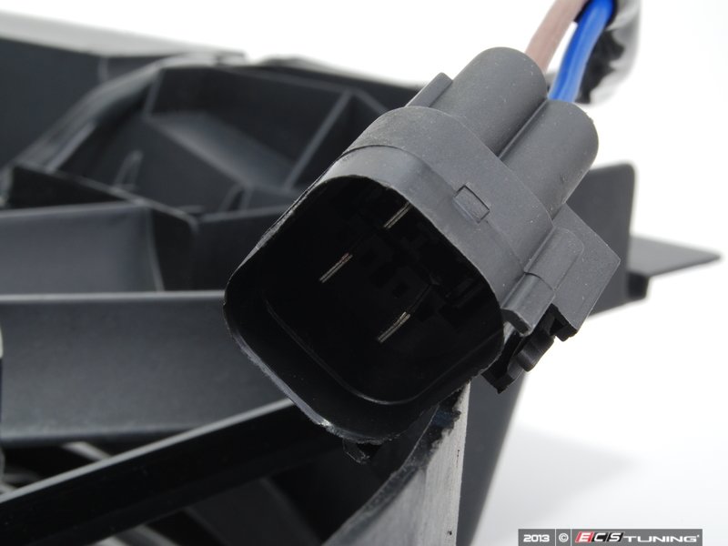 Mahle-Behr - 64546921381 - E53 X5 Pusher Fan Assembly