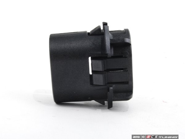 Genuine Mercedes Benz - 0995040002 - Radiator Top Mount - Plastic