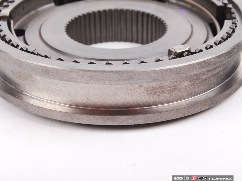 Genuine Volkswagen Audi - 02M311301E - SYNCHR.HUB (02M 311 301 E)