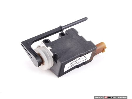 Genuine Porsche - 99762411300 - Fuel Door Actuator