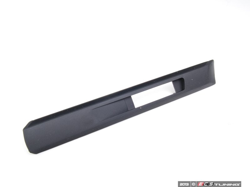 Genuine BMW - 51138208388 - MLD. FRONT RHT. (51-13-8-208-388)