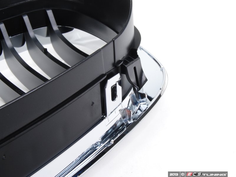 Genuine BMW - 51138208684 - Kidney Grille - Right (51-13-8-208-684)