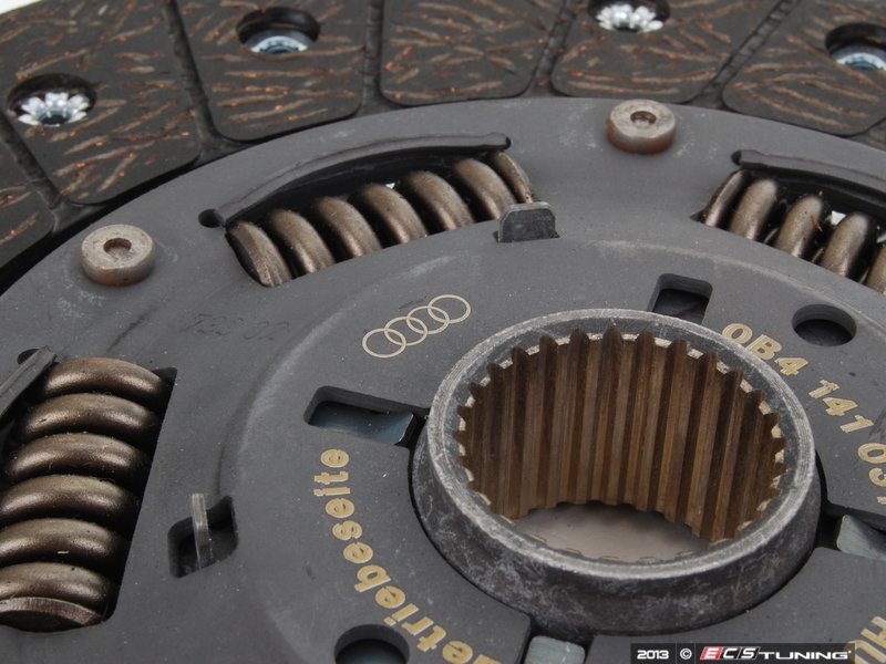 Genuine Volkswagen Audi - 0B4141031 - Clutch Disc (0B4 141 031)