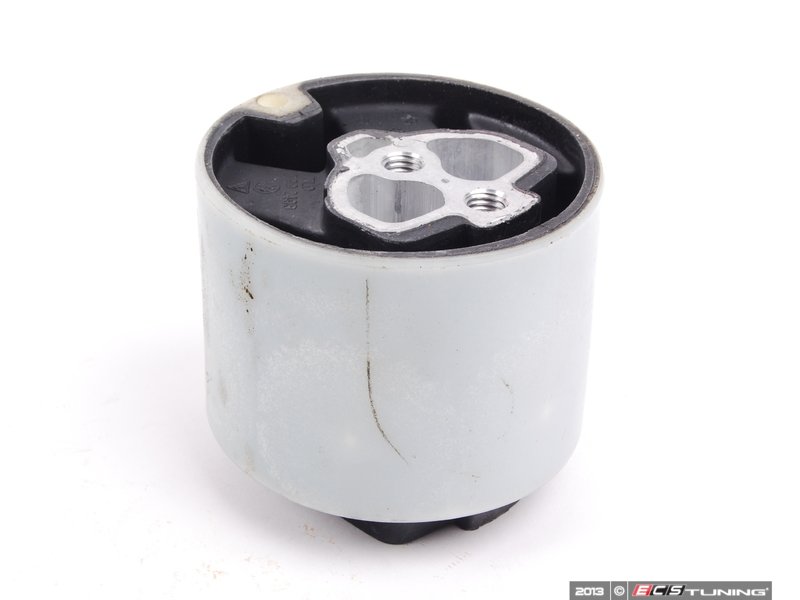 Genuine Porsche - 95537505720 - Transmission Mount