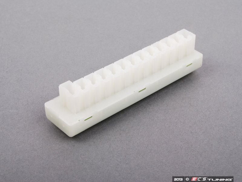 Genuine Mercedes Benz - 0045468240 - DISTRIBUTOR