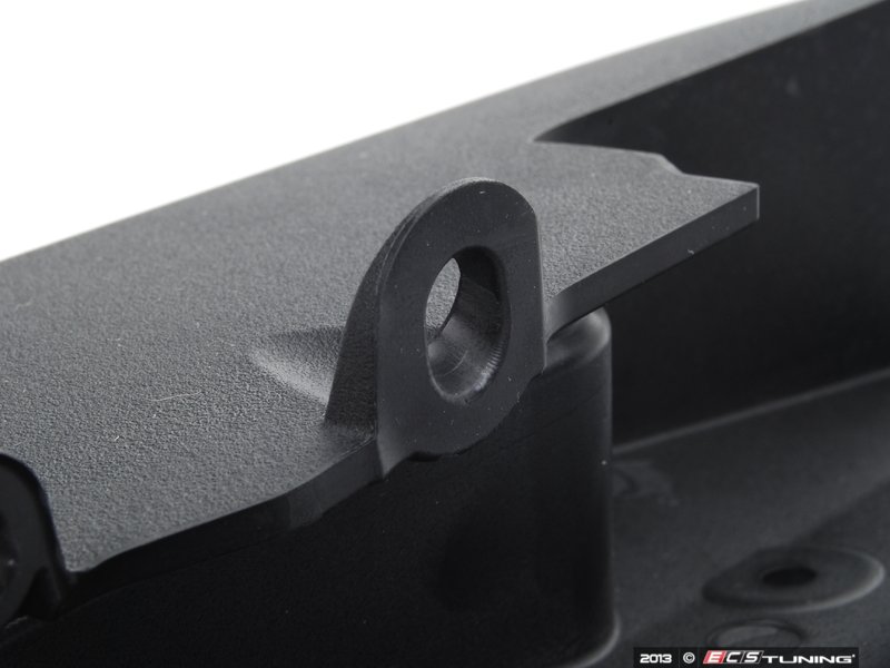 Genuine Volkswagen Audi - 8R0075111B - Front Splash Guards (8R0 075 111 B)