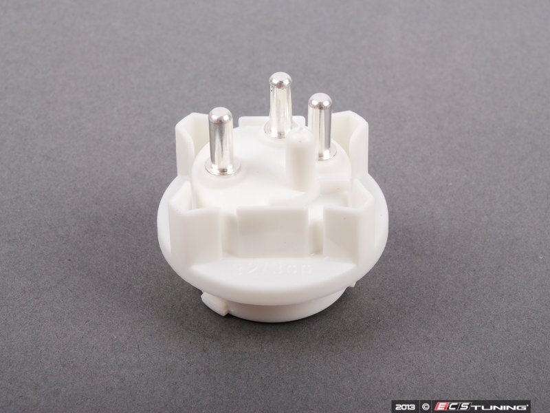 Bosch - 0008269582 - Front Turn Signal Bulb Socket - Priced Each