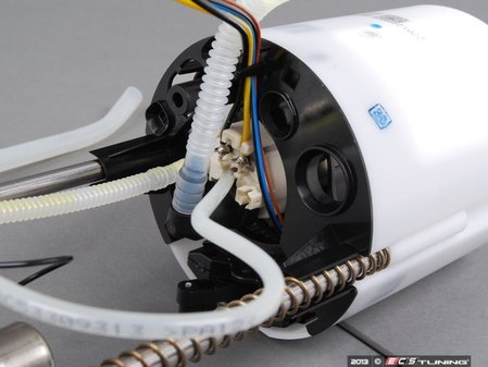 Genuine Volkswagen Audi - 8R0919051N001 - Fuel Pump (8R0 919 051 N 001)