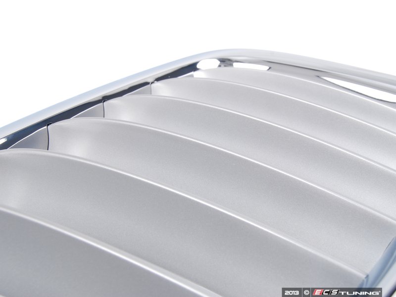 Genuine BMW - 51117347669 - SET OF TRIM GRILLS, (51-11-7-347-669)