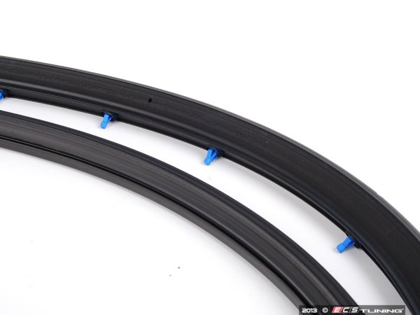 Genuine Volkswagen Audi - 8E0839911N - Rear Outer Door Seal - Left (8E0 ...