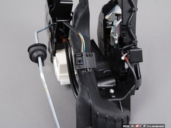 Genuine Mercedes Benz - 1647202035 - DOOR LOCK