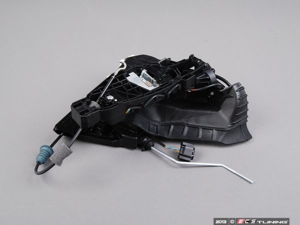 Genuine Mercedes Benz - 1647202035 - DOOR LOCK