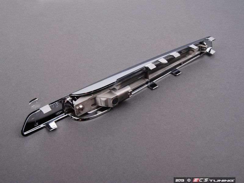 Genuine BMW - 51657207173 - ///M Fender Grille - Left (51-65-7-207-173)