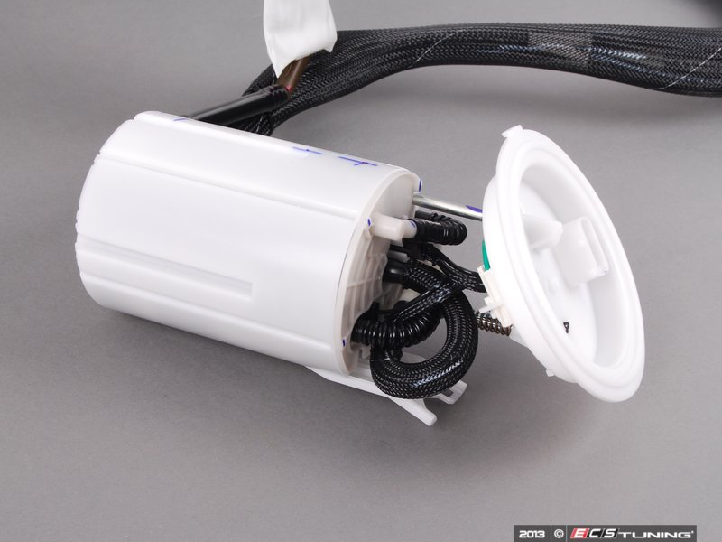 Genuine BMW - 16117373524 - Fuel Pump - right (16-11-7-373-524)