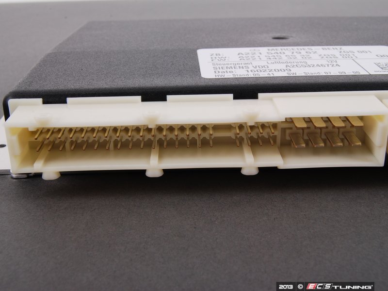 Genuine Mercedes Benz - 2215407962 - AIRMATIC Control Unit