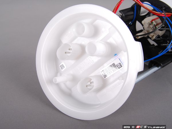 Genuine BMW - 16147163298 - Low Pressure Fuel pump (16-14-7-163-298)