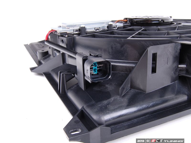 Genuine BMW - 17117561757 - Auxiliary Puller Fan Assembly (17-11-7-561-757)