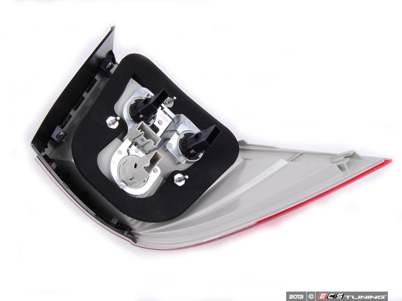 Genuine BMW - 63217165828 - Tail Light - Right (63-21-7-165-828)