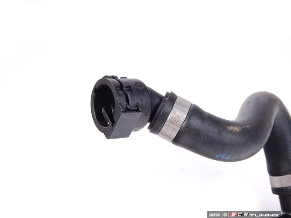 Genuine BMW - 17127525869 - Heater hose - return (17-12-7-525-869)