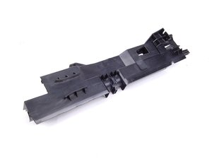 BMW E70 X5 xDrive35d M57 3.0L Radiator Parts - ECS Tuning