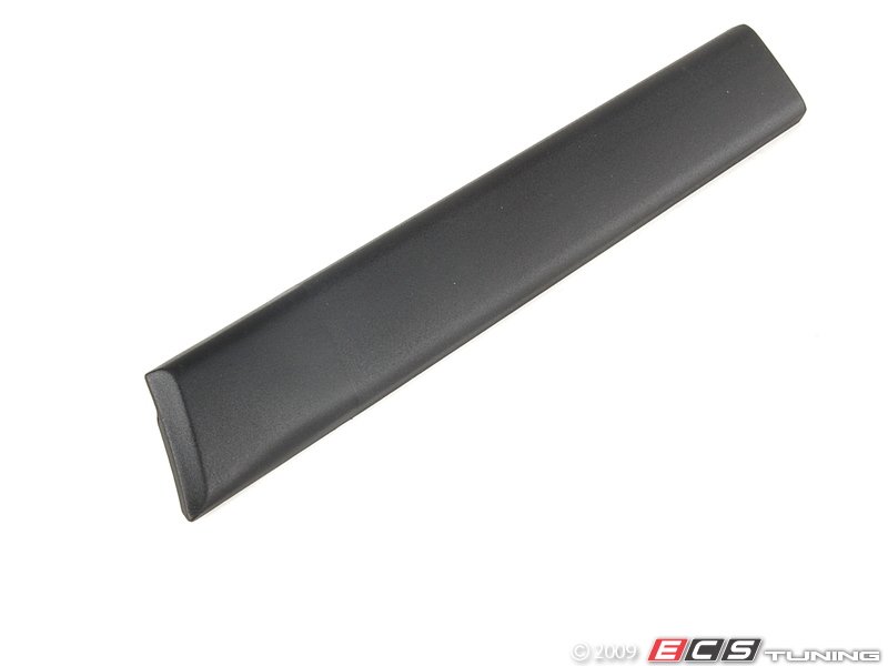 Genuine BMW - 51132233686 - Fender belt moulding - Right (51-13-2-233-686)