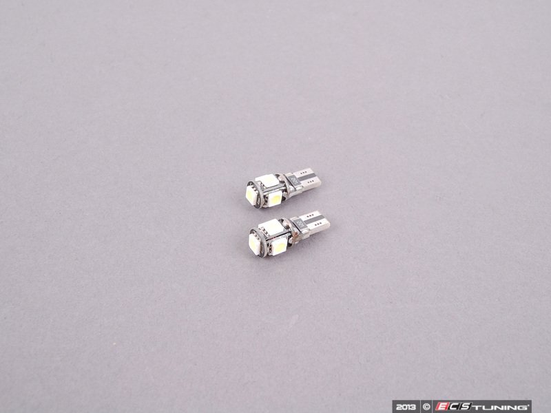 ECS News - R50/R53 MINI Cooper Ziza Front Marker LED Lights