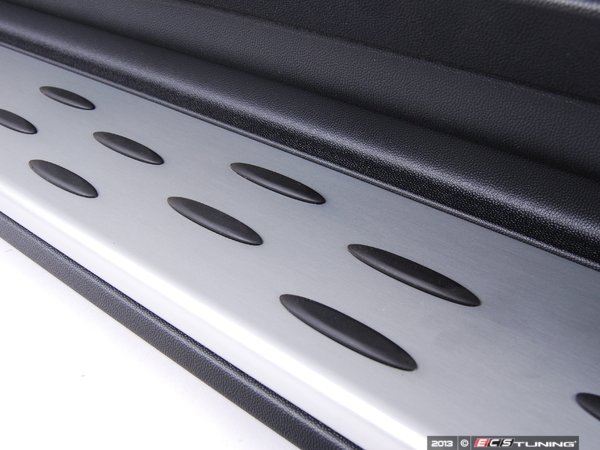 Genuine Mercedes Benz - 1666900075 - STEP