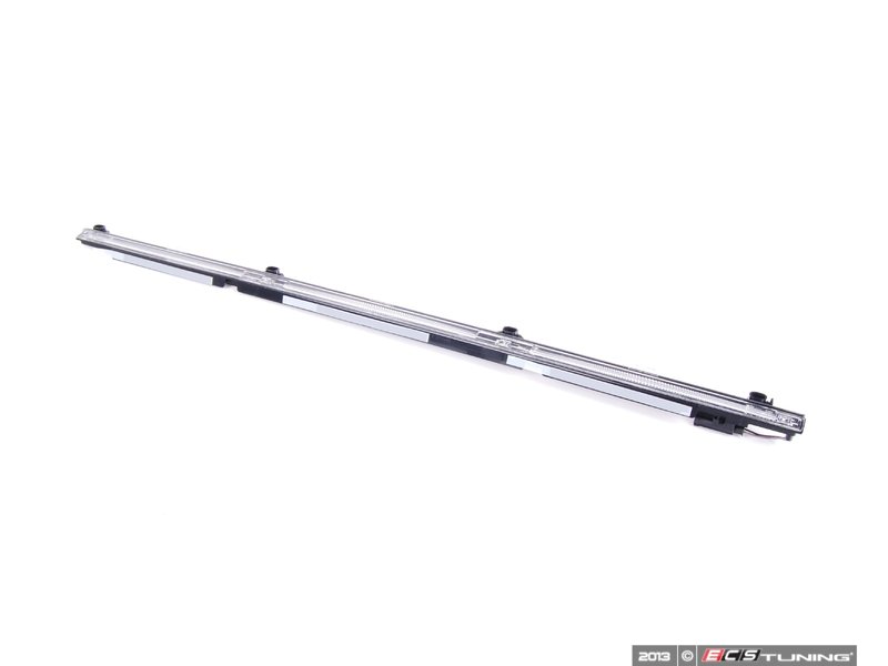 Genuine Mercedes Benz - 1669061101 - ENTRANCE LIG